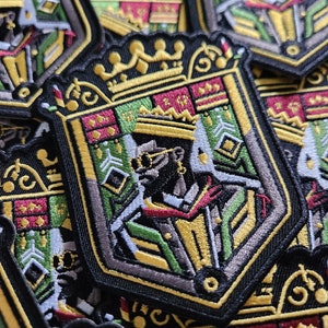 Heraldic Patch,(1-pc) "monarch's Reign" Embroidered Patch: the Black ...