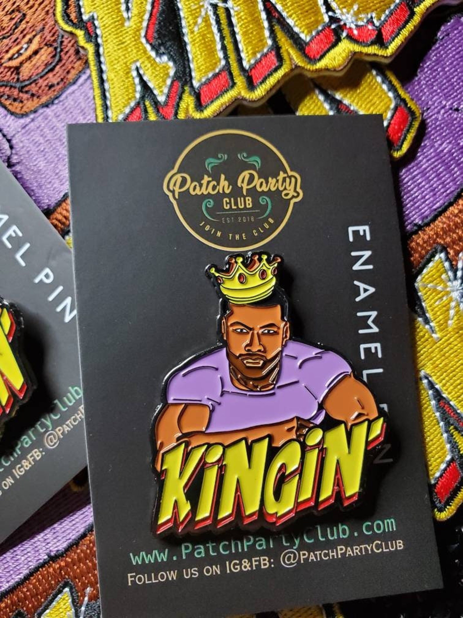 Cool Enamel Pin for Men, "kingin" Exclusive Lapel Pin, Black King Pin ...