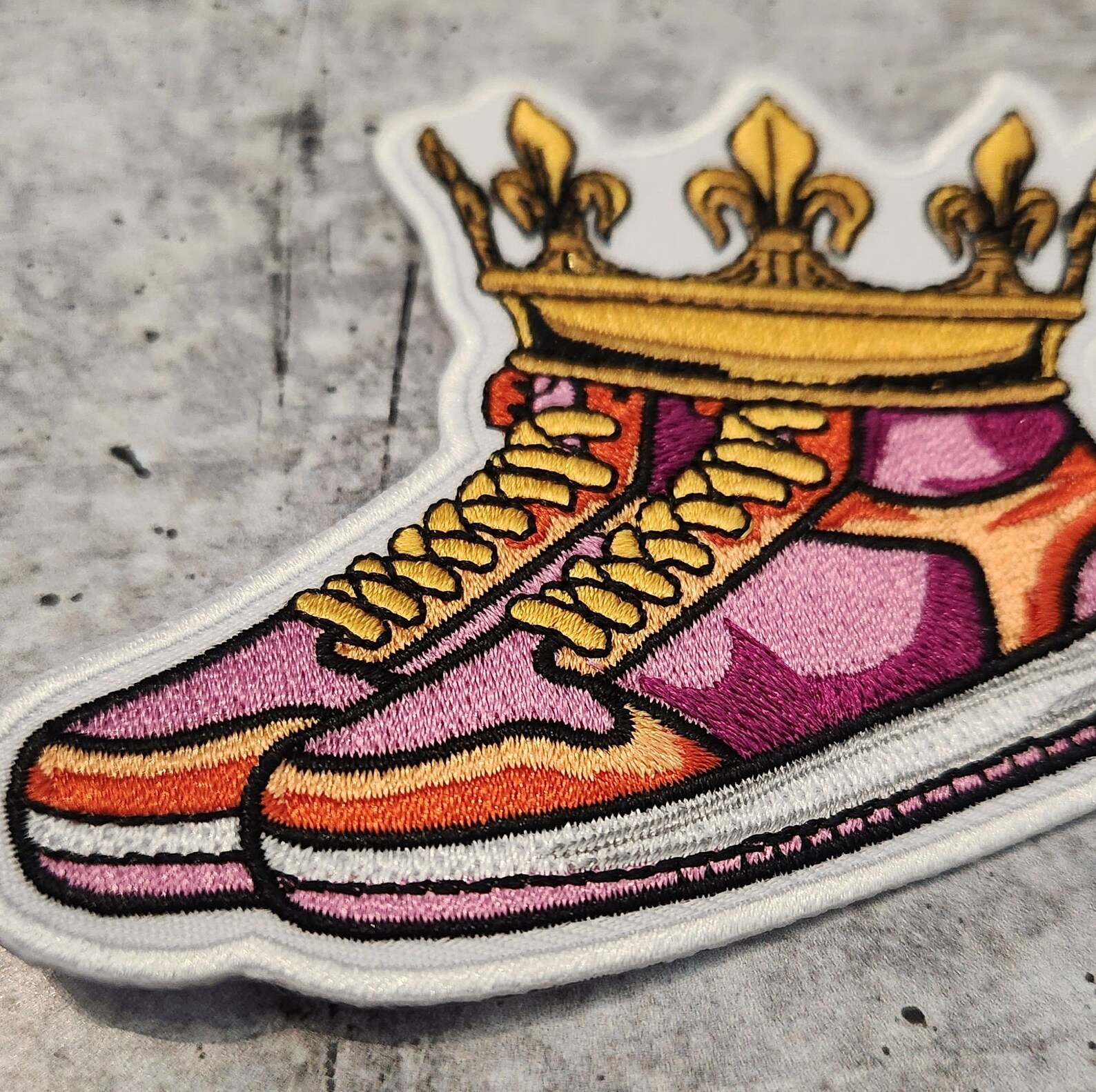 Sneaker Lover Applique, (1-pc) Fun, "sneaker Queen" 3.5" Iron-on Patch ...