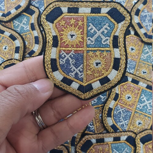 Crown Crest Iron-on Patch - Etsy