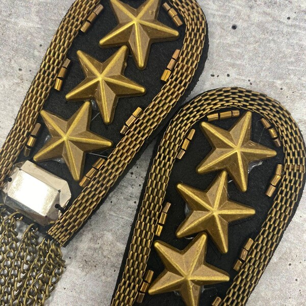 Shoulder Brooch - Etsy