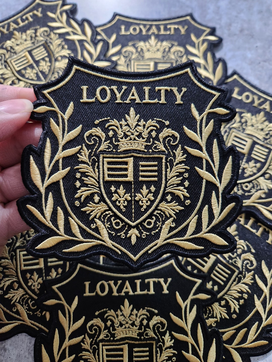 Heraldic Patch,(1-pc) "golden Allegiance Loyalty" Crest Patch, Size 4 ...