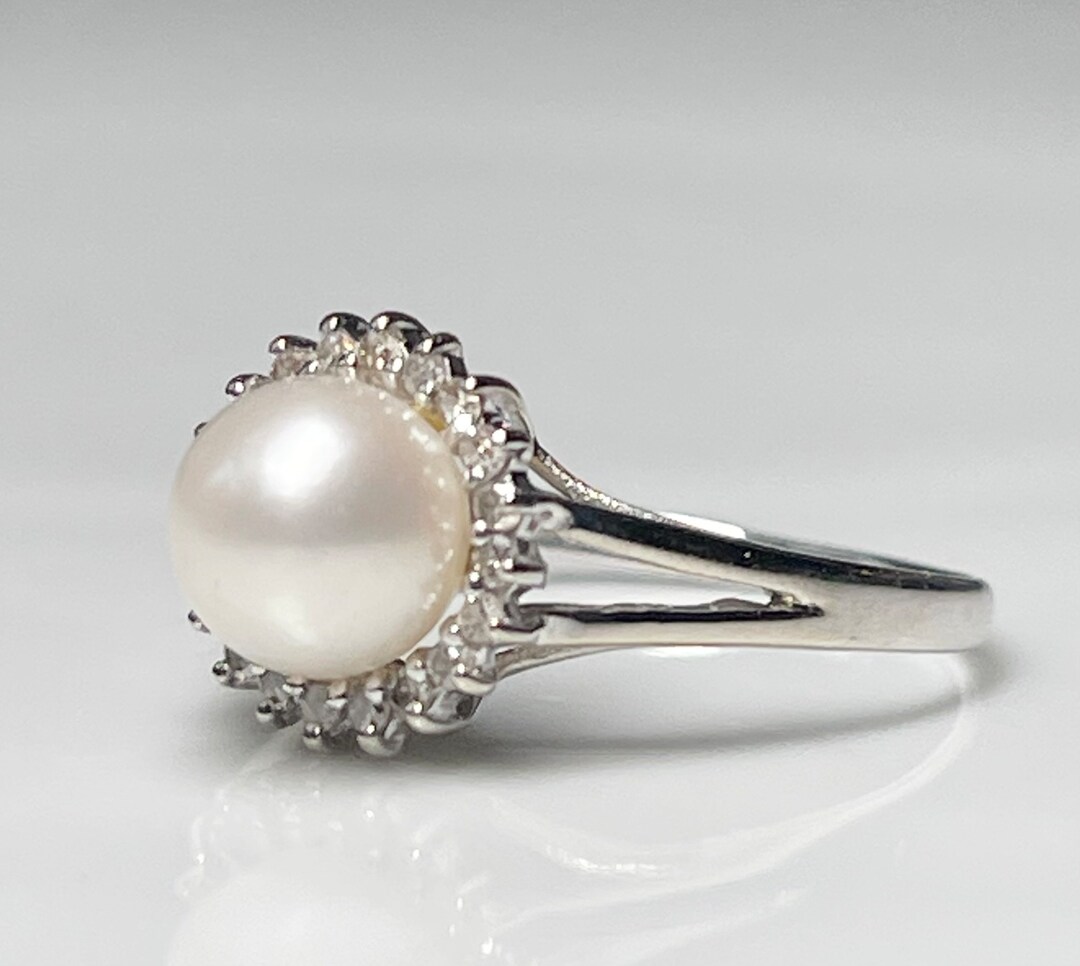 Pearl Ring Diamond Halo 14K Vintage Pearl Engagement Ring 7 Mm Cultured ...