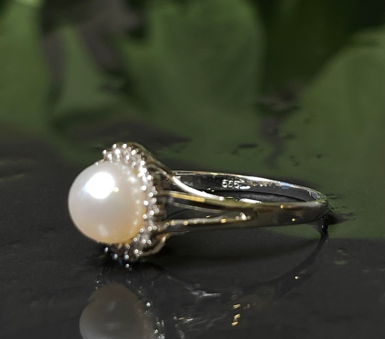 Pearl Ring Diamond Halo 14K Vintage Pearl Engagement Ring 7 Mm Cultured ...