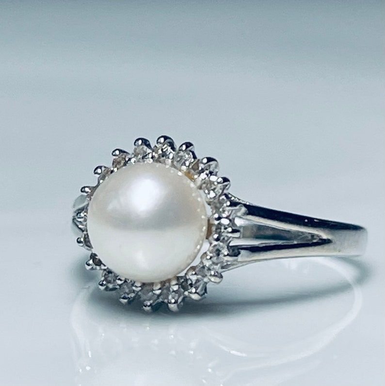 Pearl Ring Diamond Halo 14K Vintage Pearl Engagement Ring 7 Mm Cultured ...