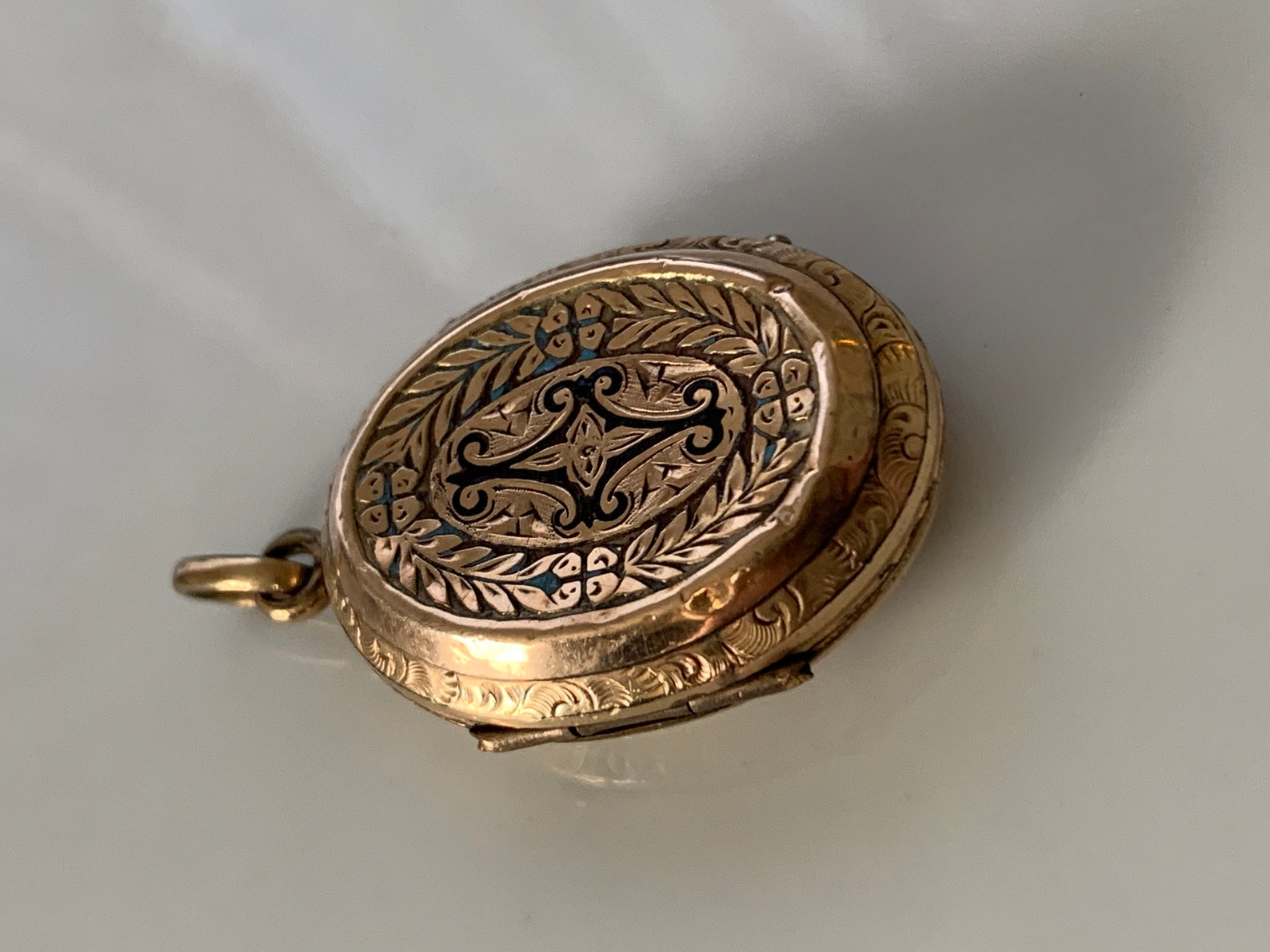 Locket 14K Victorian Photo Locket With Enamel Design 1800s | Etsy