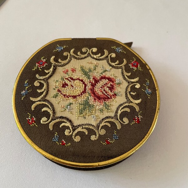 Vintage Compact - Etsy Australia