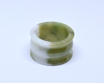 Jade ring | Etsy