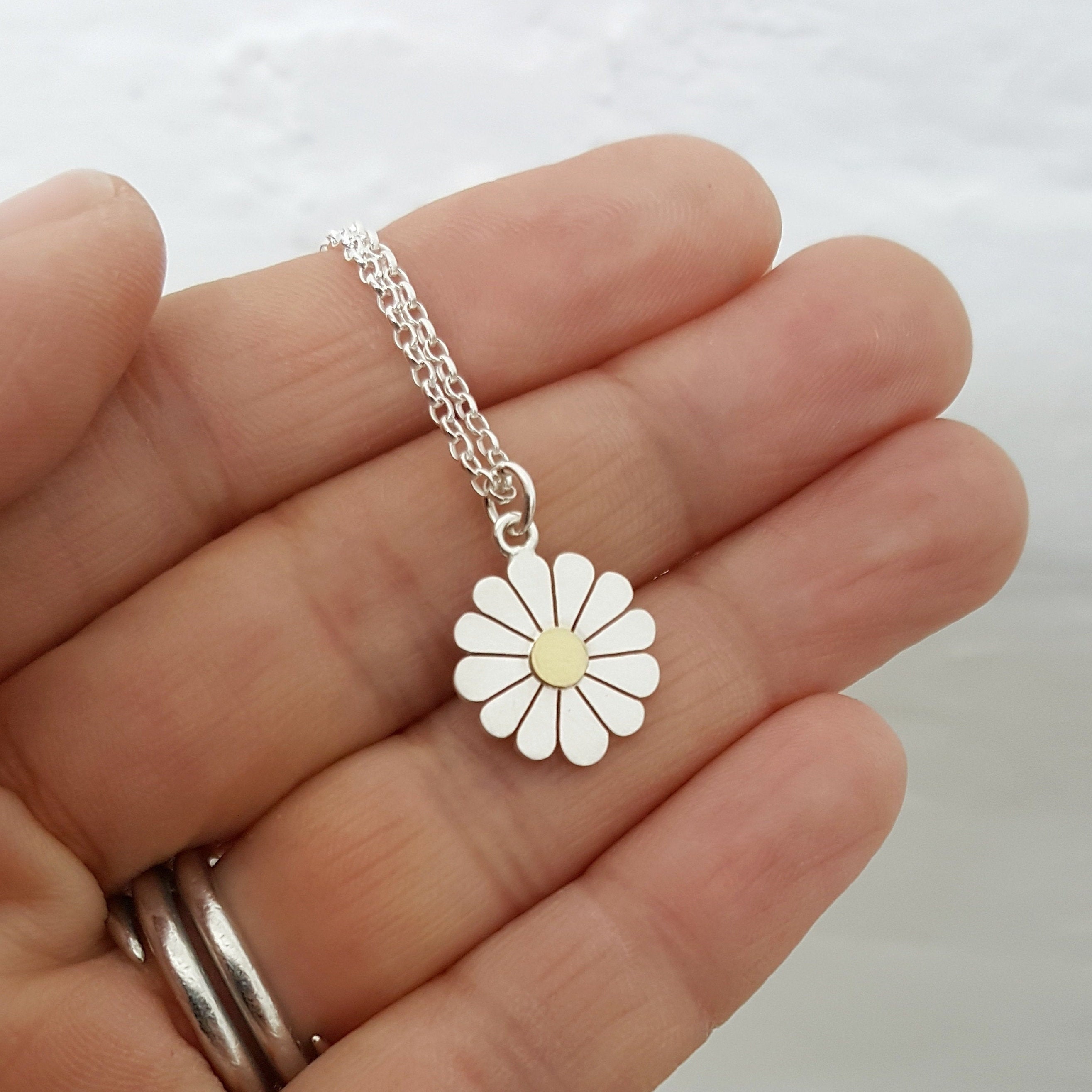 Daisy Necklace in Silver and 18ct Gold - Etsy