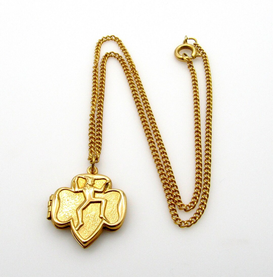 Vintage Locket 1960s Girl Scouts Brownie Trifold Photo Locket Pendant ...