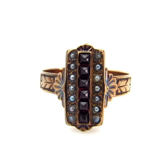 Early Victorian Dark Red and Seed Pearl Ring in 10K Y… - Gem