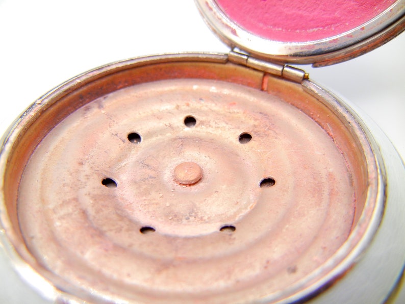 Vintage Compact Enamel and Steel Round Compact Circa - Etsy