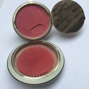 Vintage Compact - Enamel and Steel Round Compact Circa 1950's - Weights ...