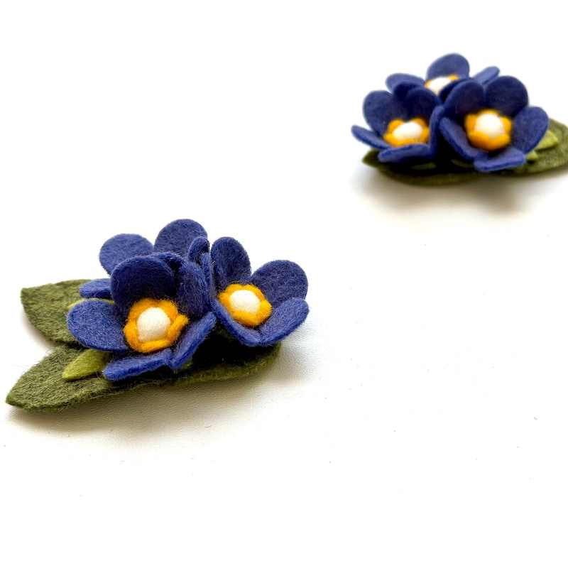 Felt Hair Clip - Etsy