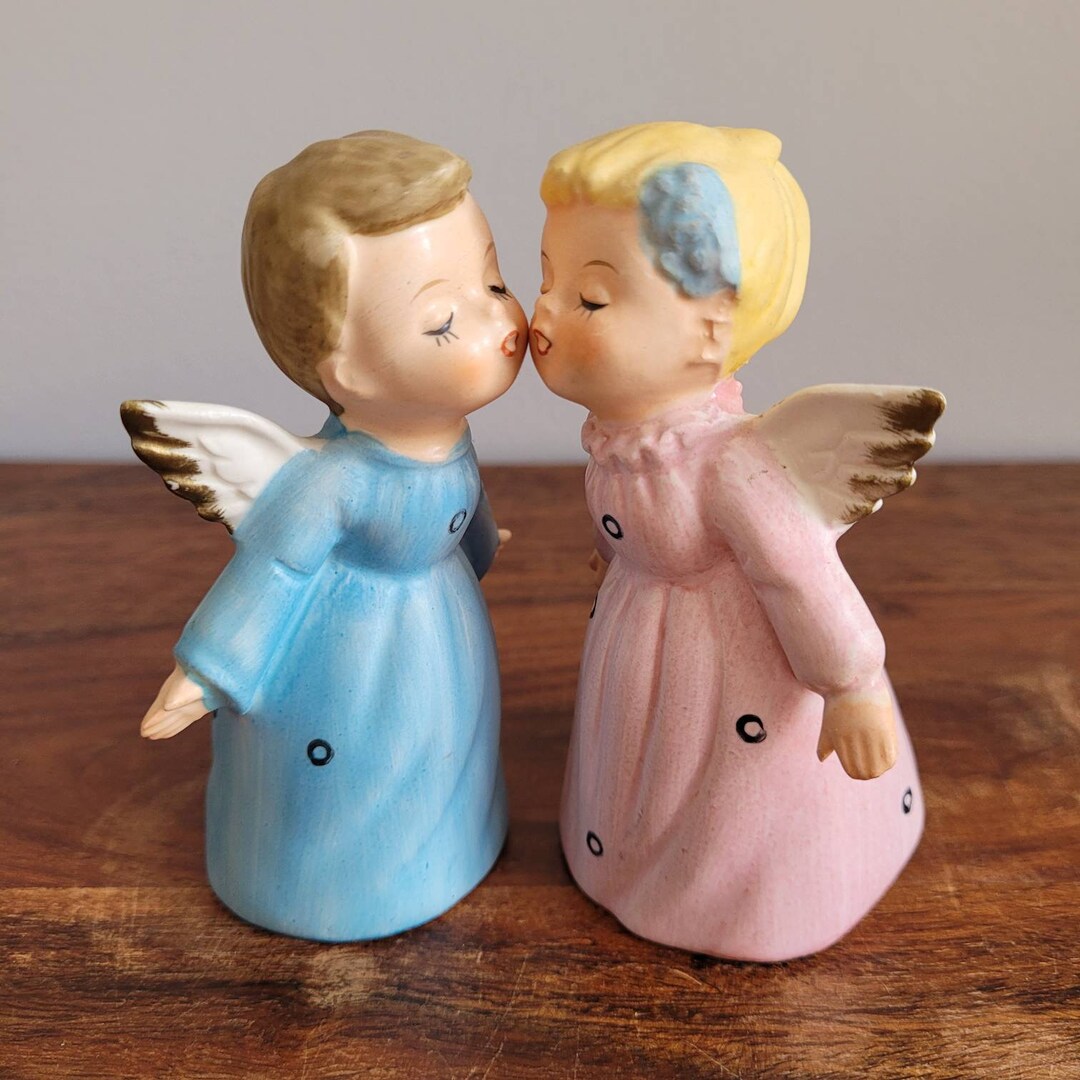 Vintage Lefton Kissing Blue Angel Boy and Pink Angel Girl Figurines ...