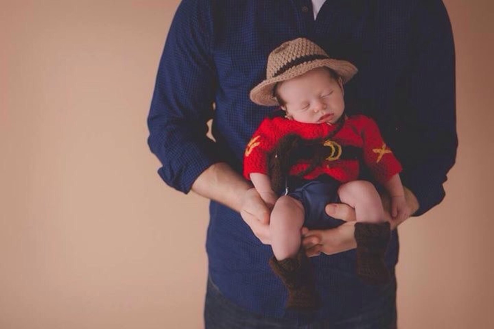 Newborn RCMP Outfit Photo Prop - Etsy
