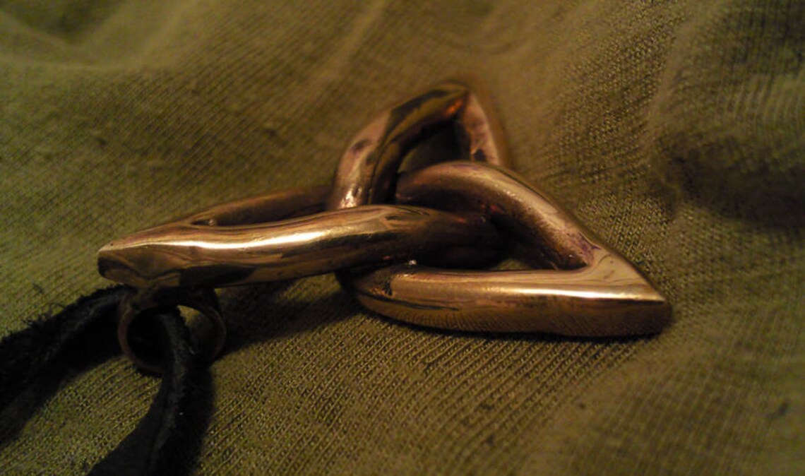 Celtic Knot Solid Cast Yellow or White Bronze or Sterling Silver ...