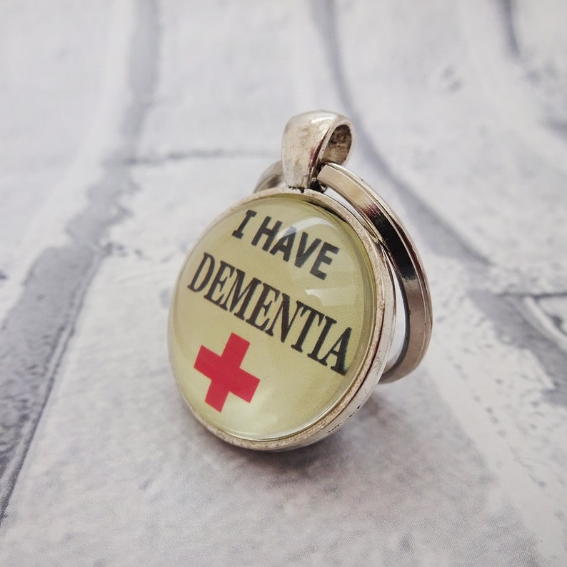 I have Dementia keychain medical alert Alzheimers keyring | Etsy