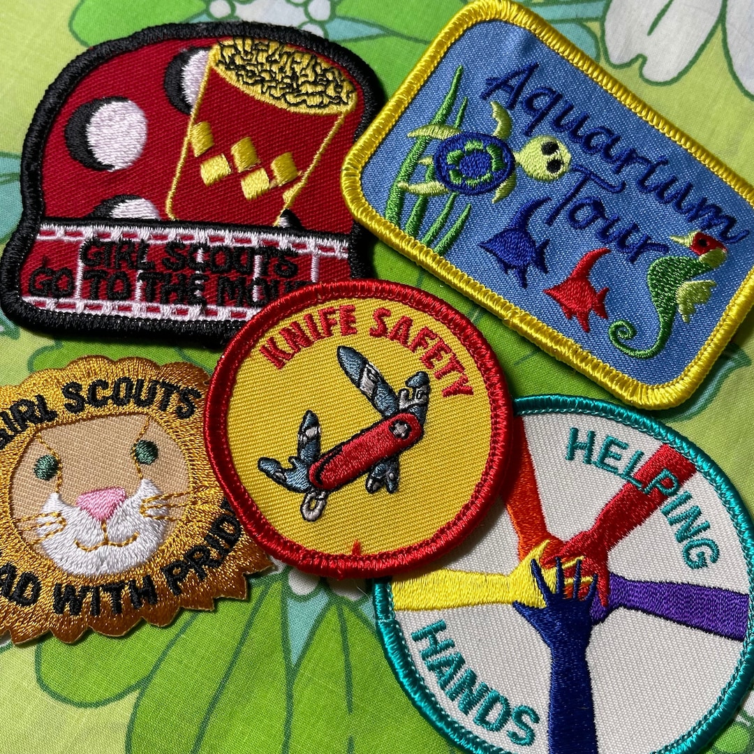 VINTAGE Embroidered Girl Scout Patches - Etsy