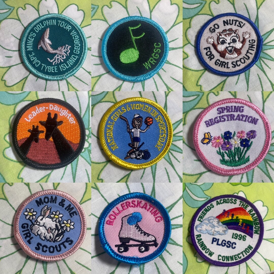 VINTAGE Embroidered Circle Patches | C - Etsy
