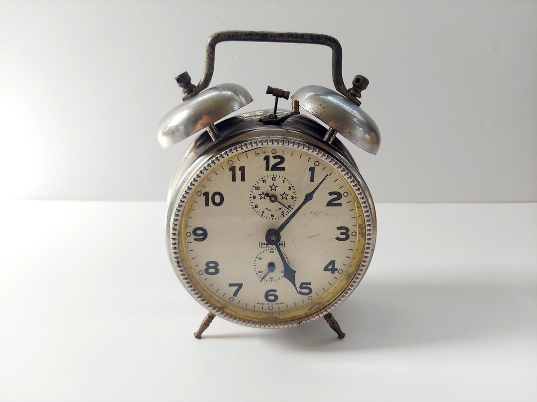 Vintage 1940s Peter German Alarm Clock - Etsy