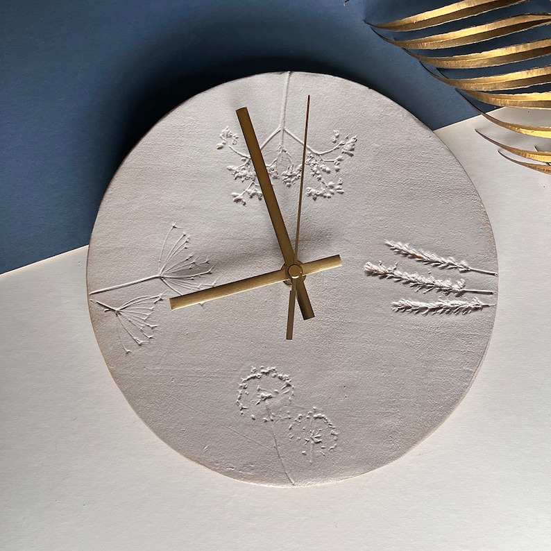White Wild Flower Wall Clock Kitchen Accessories Handmade - Etsy