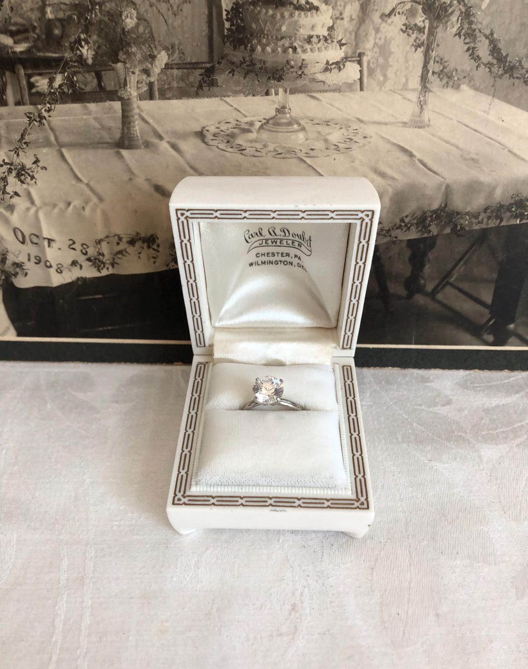 Vintage 1940's WARNER Classic Celluloid Ring Box~timeless Wedding White ...
