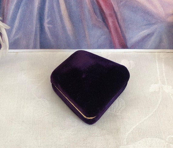Vintage Velvet Double Ring Box~Royal Purple Wedding R… - Gem