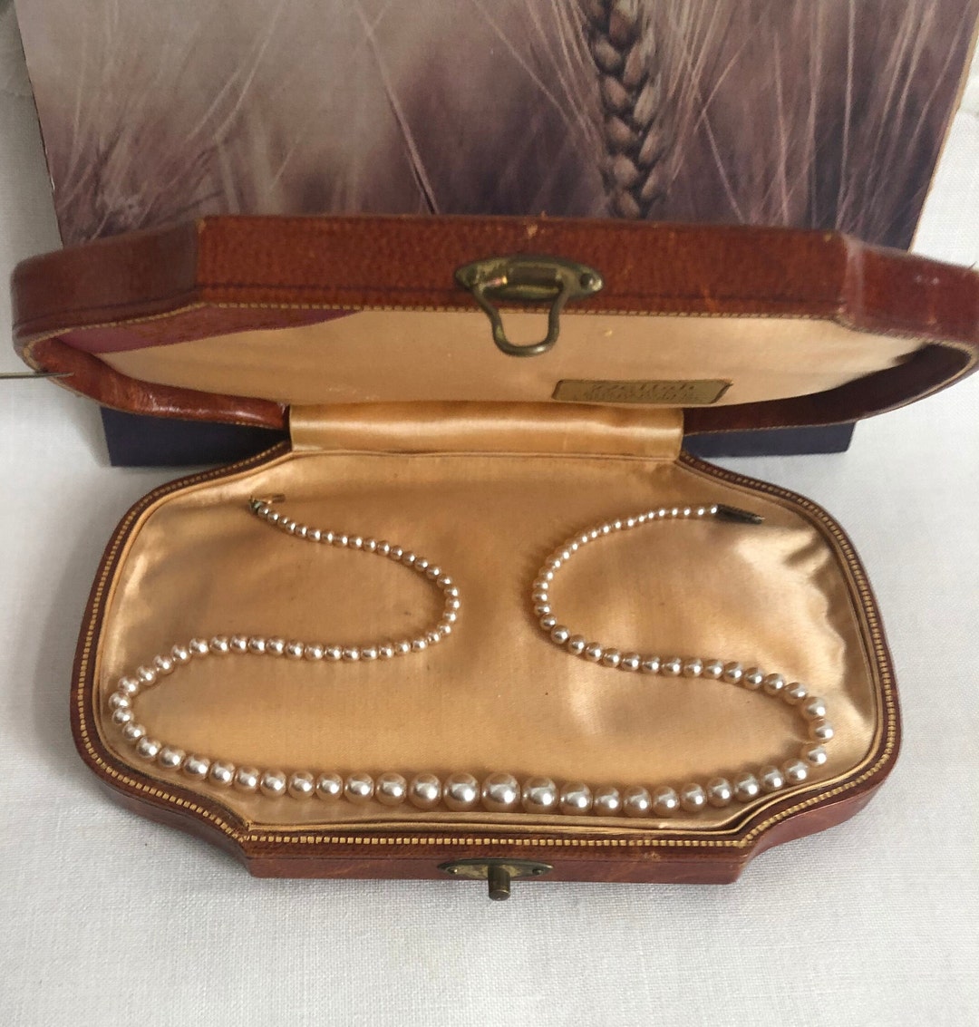 Vintage 1930's Deltah Pearls Display Boxcedar Brown Presentation Box ...
