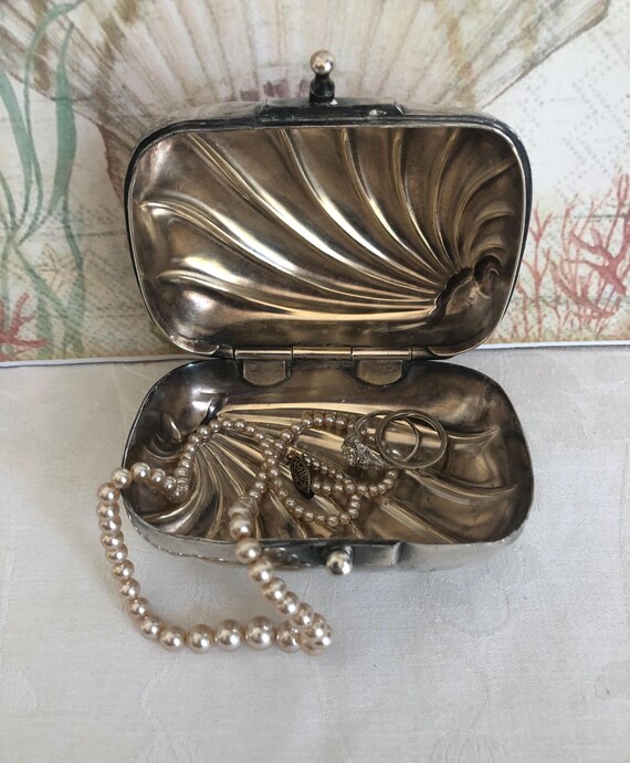 Art Nouveau Silver Metal Scalloped Sea Shell Evening … - Gem