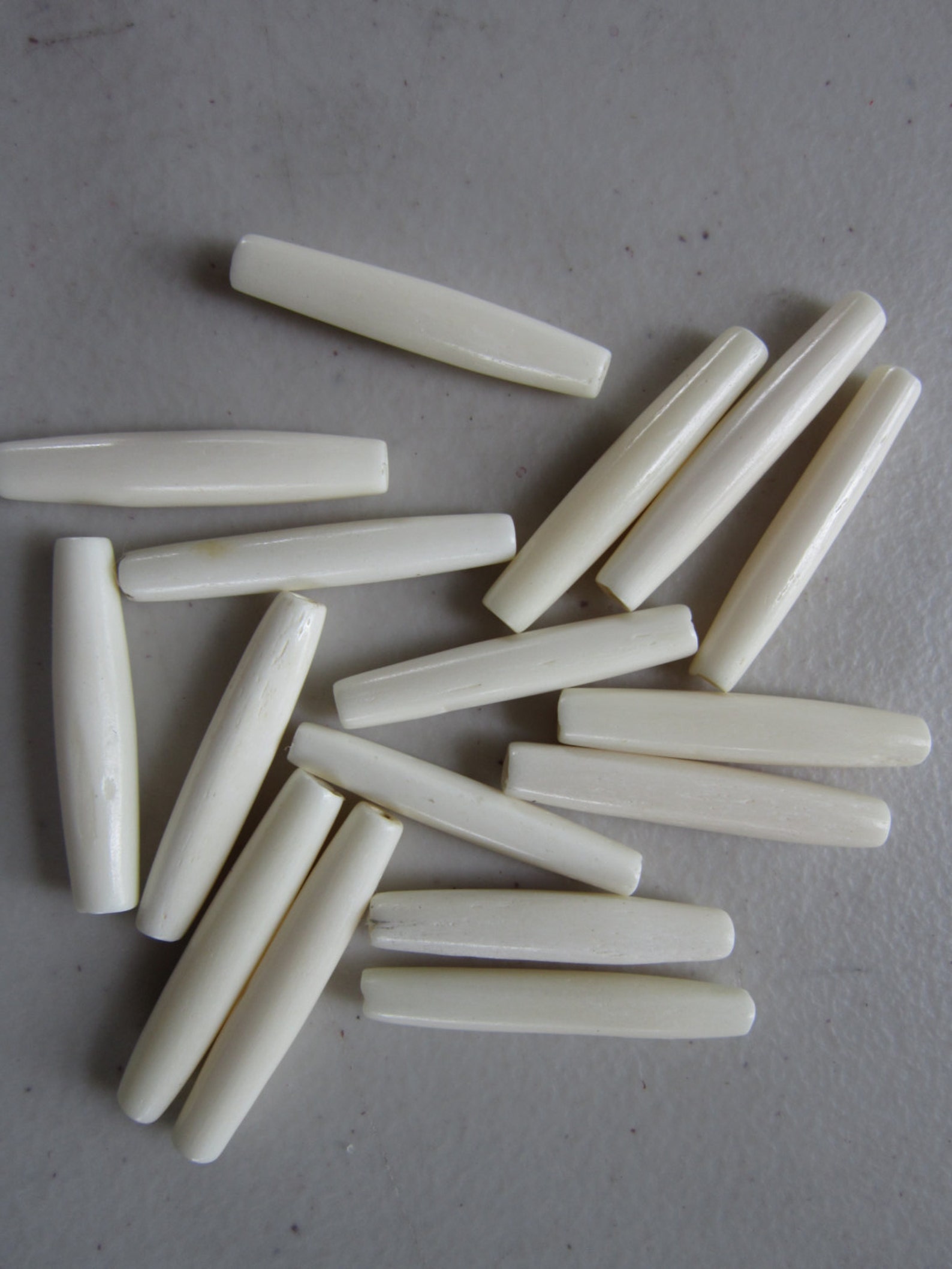 100 Buffalo Bone Beads Bone Horn Hairpipe Beads Native Choker Beads ...