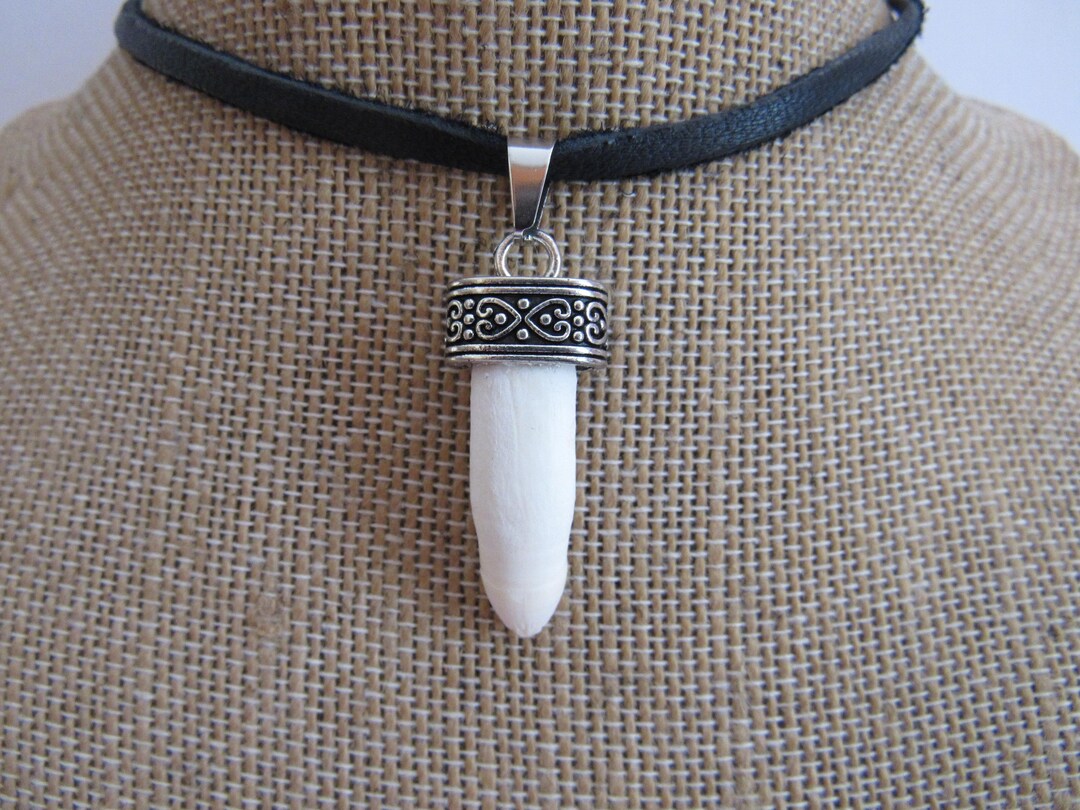 Alligator Tooth Gator Pendant Animal Bone Leather Necklace Jewelry ...