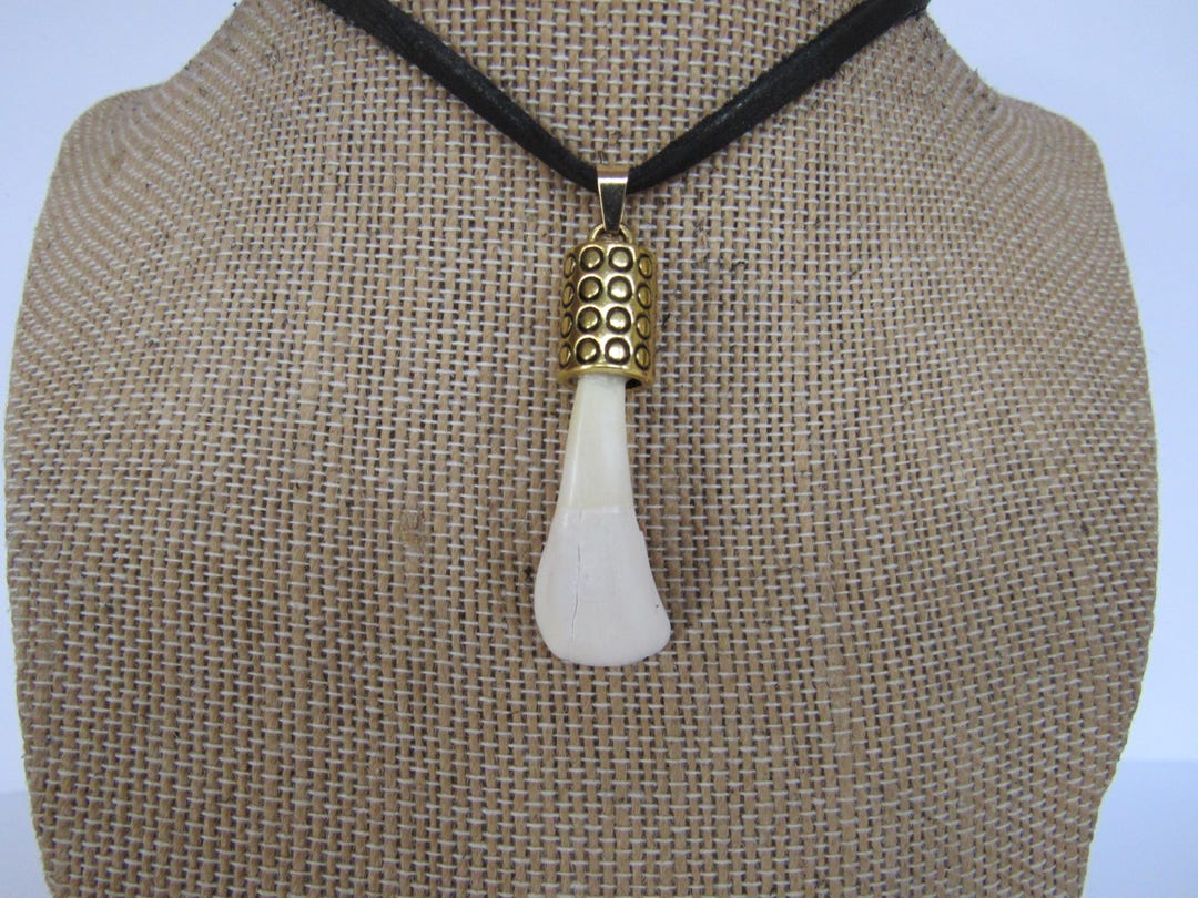 Buffalo Tooth Pendant Animal Tooth Necklace Tribal Spirit Animal ...