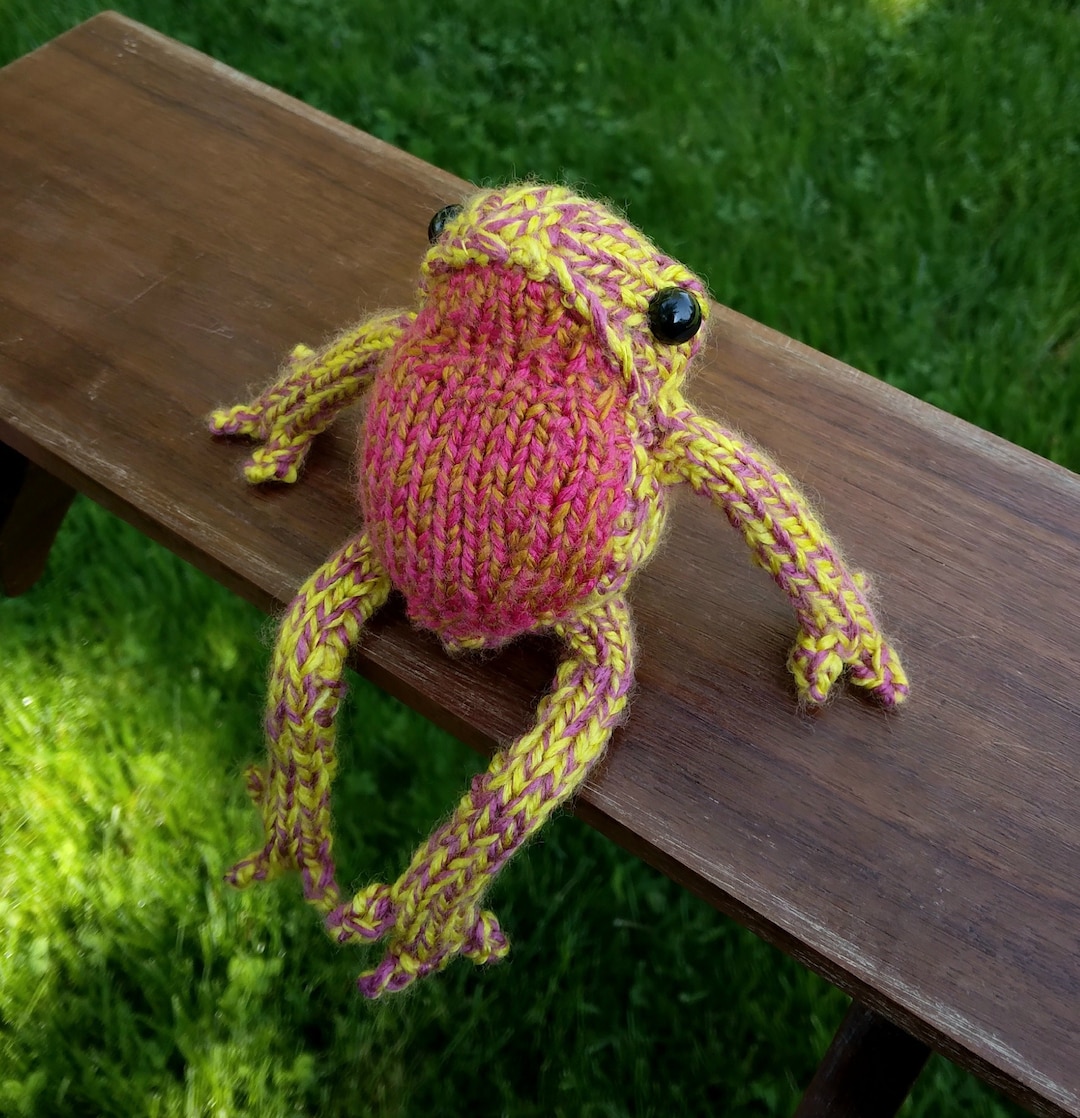 Lemonade the Small Knit Frog Doll - Purple 5 Inch Amigurumi Frog ...