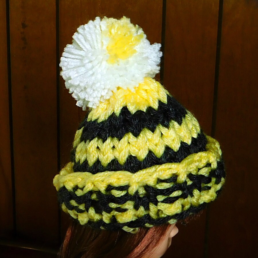 Beanie for Blythe Ribbed Brim Bumble Bee Hat with white and | Etsy