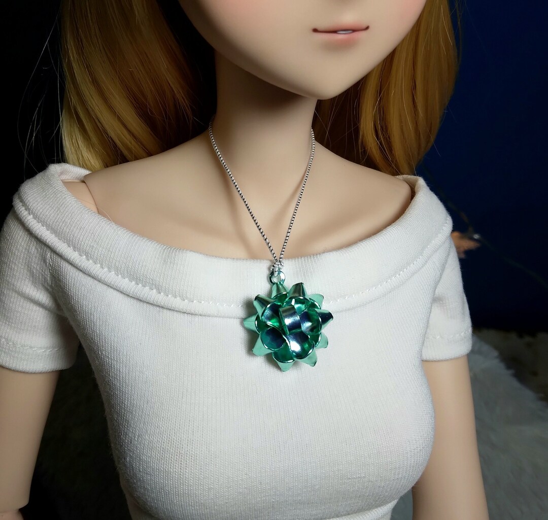1/3 Scale BJD Smartdoll Sized Green Gift Bow Charm Necklace - Pendant ...