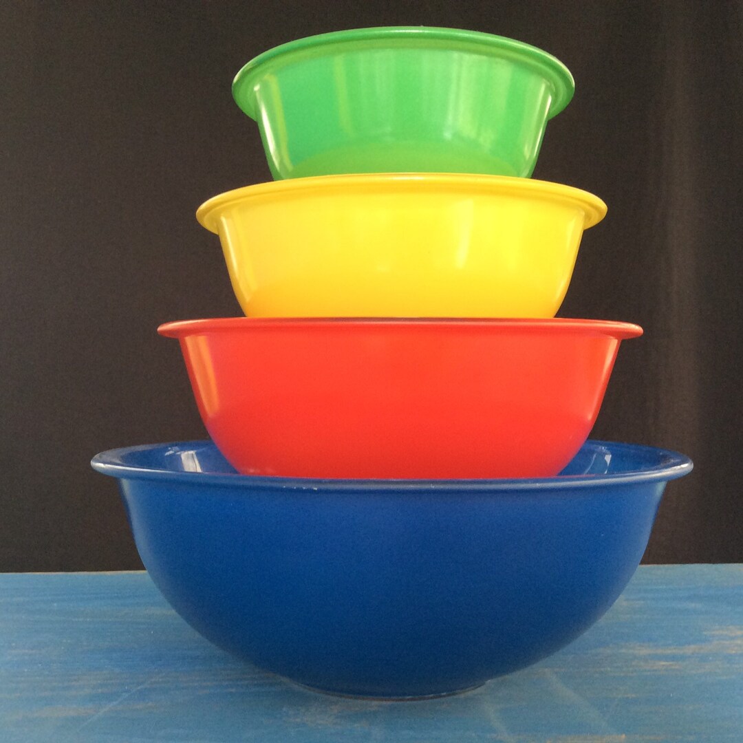 Pyrex. Vintage Pyrex Primer Set | Pyrex Colors | Blue Pyrex | Red Pyrex ...