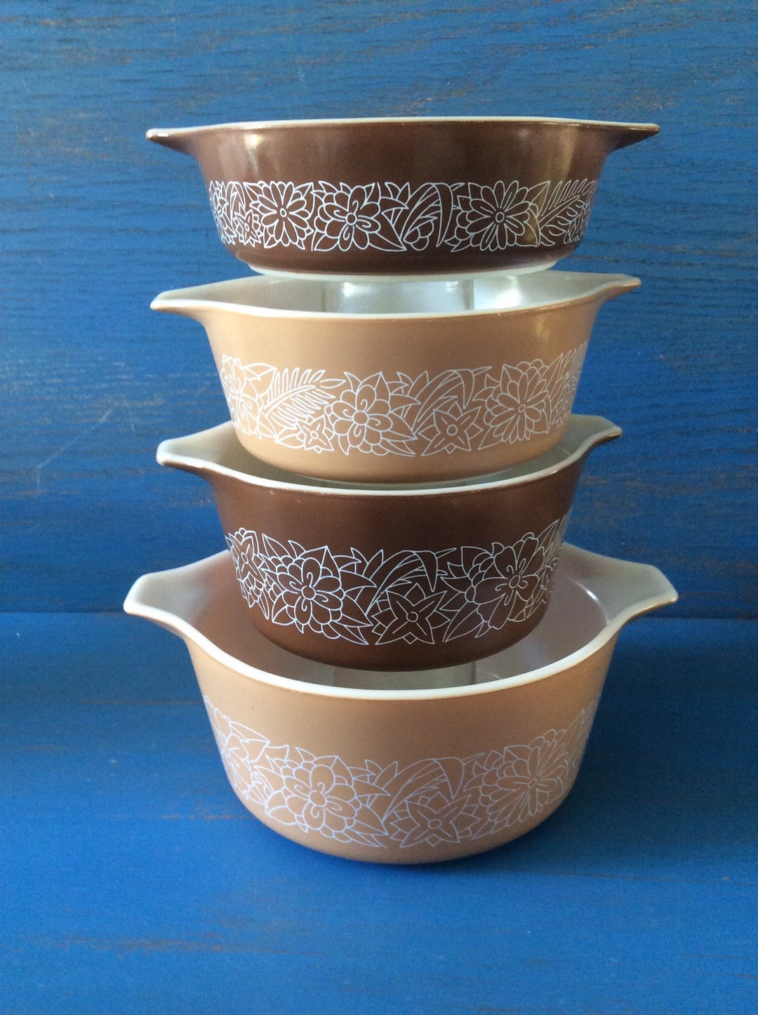 Pyrex. Vintage Pyrex Casserole , Woodland Pyrex Casserole Set ,brown ...