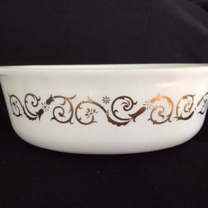 Pyrex Vintage Casserole Empire Scroll From 1960s Retro Mid Century - Etsy