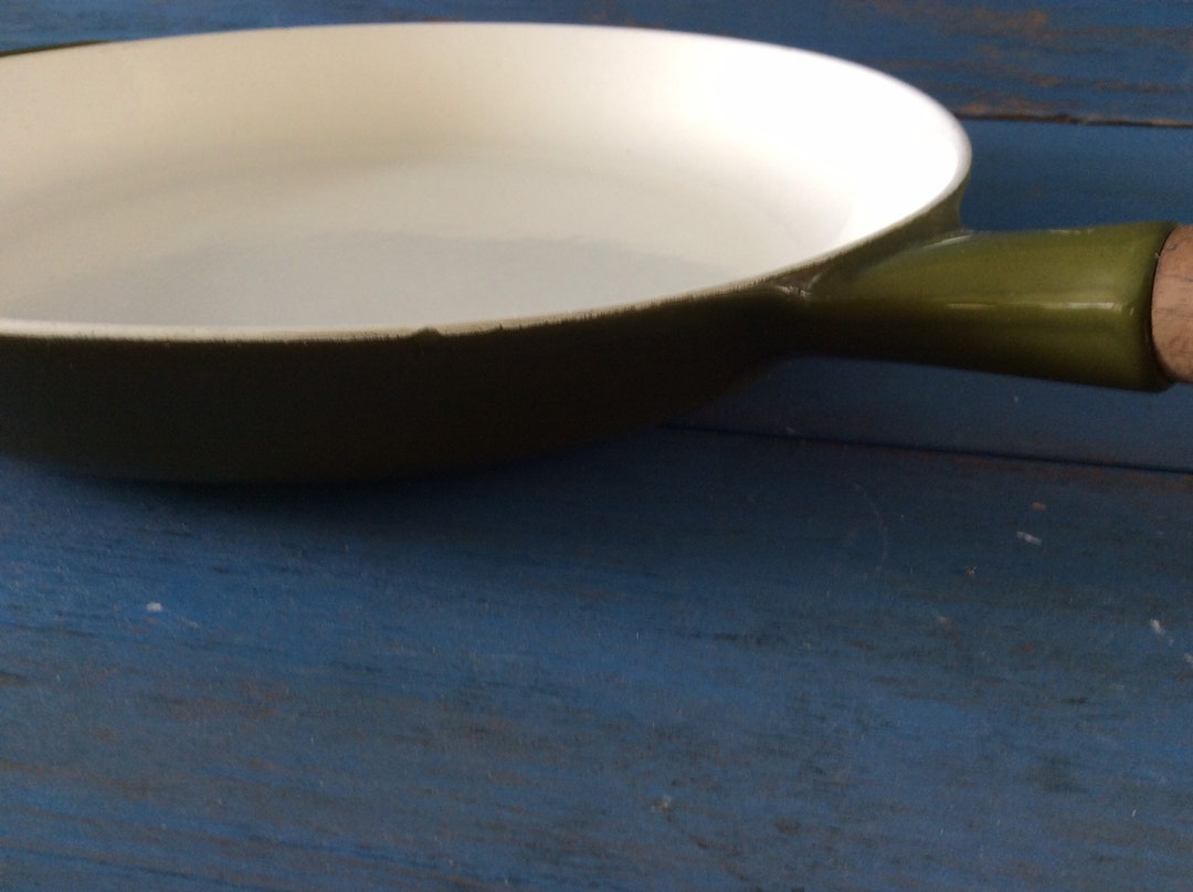 Cast Iron Skillet. Midcentury Green Skillet, Vintage Green Cast Iron ...