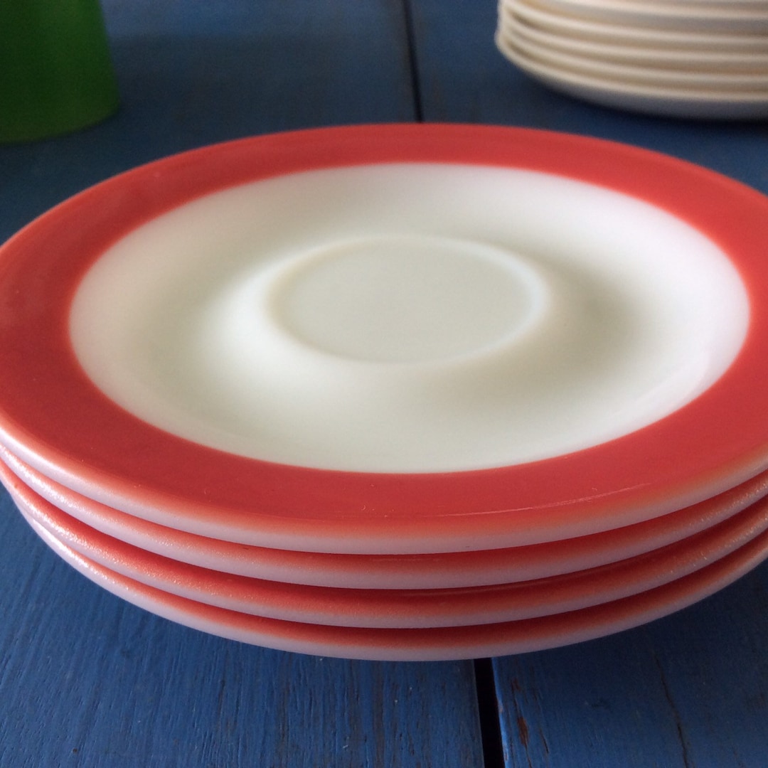 Pyrex . Vintage Pyrex Plates, Pink Pyrex Plates, Pyrex Small Plates ...