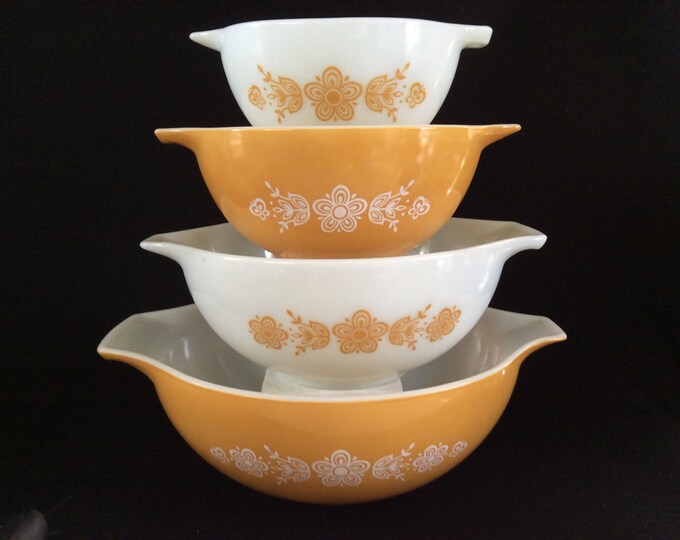 Pyrex Vintage Butterfly Gold Pyrex Cinderella Set - Etsy