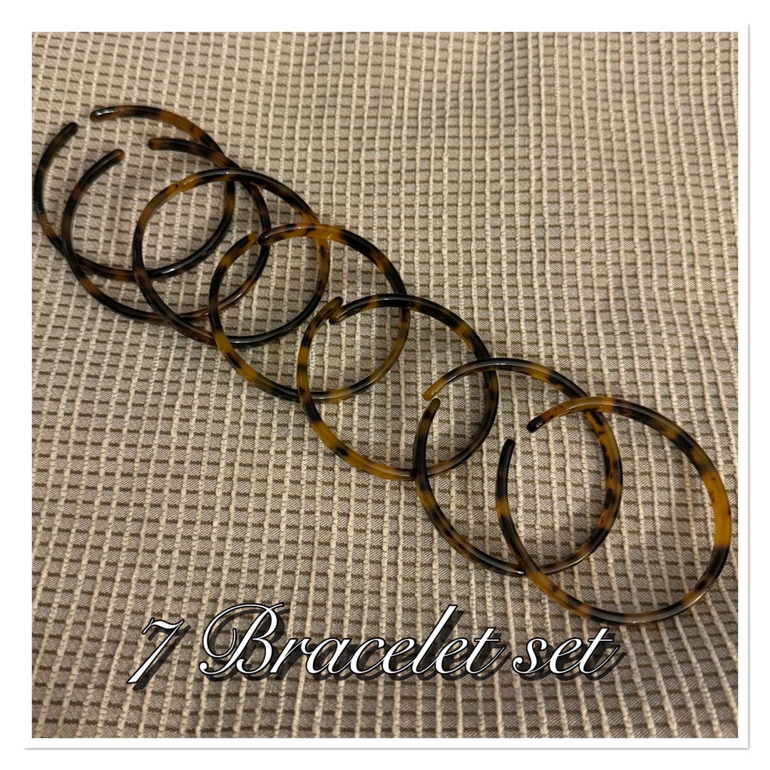 7 Pc Set. 7 Day Bracelets. TS Acrylic Faux Tortoise Shell Design ...