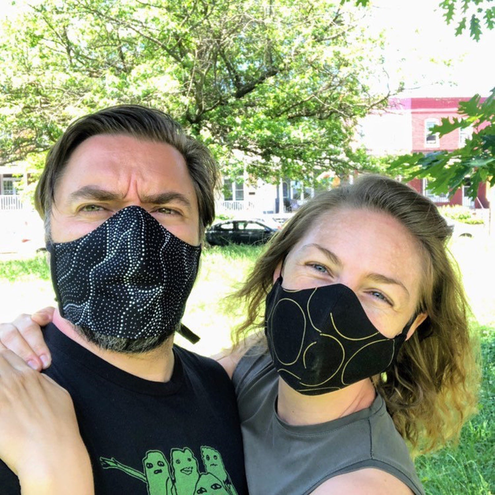 Circle Face Mask Reusable Washable Black and Gold 3 | Etsy