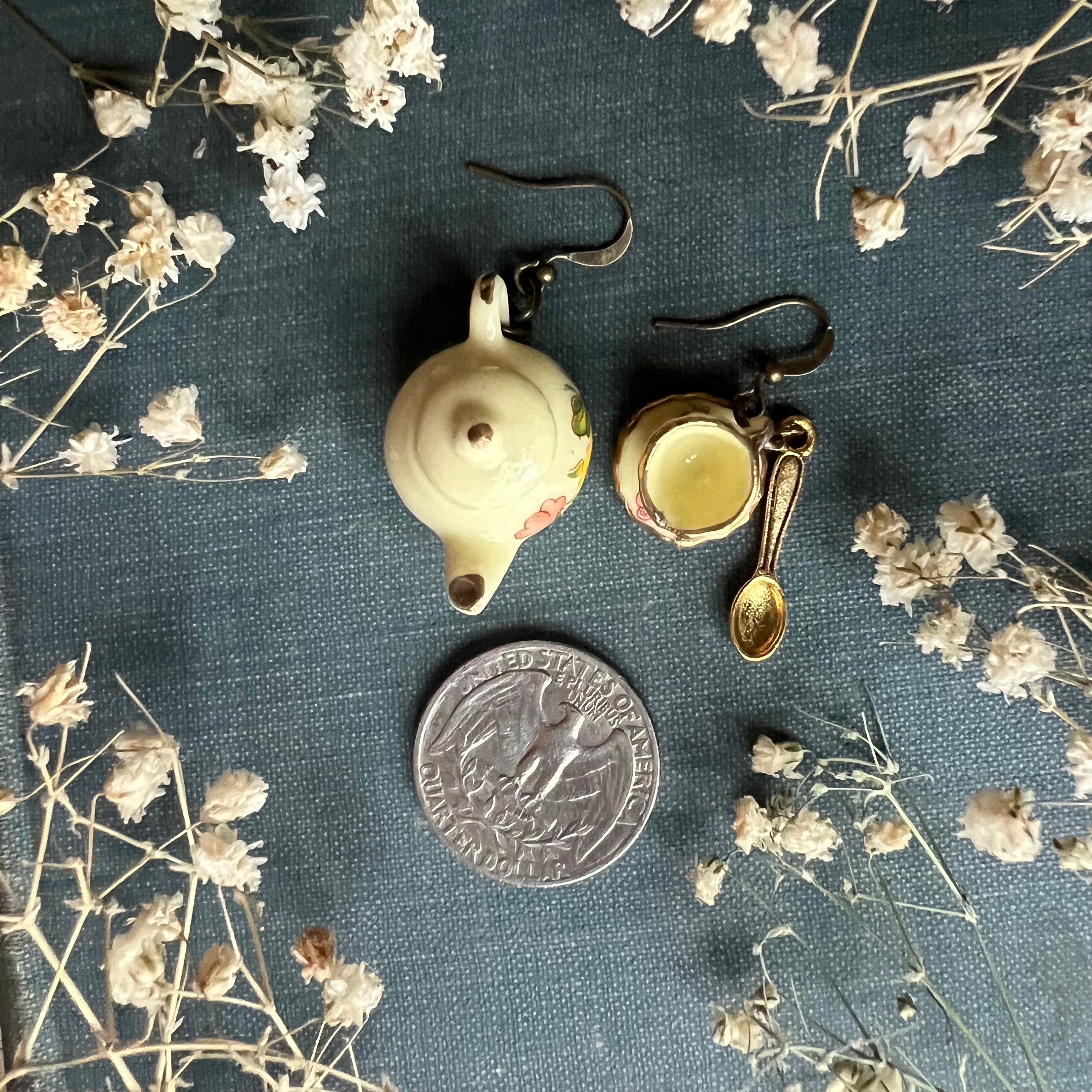 Yellow Porcelain Tea Cup / Tea Pot Earrings With Flowers / Floral Pattern Teacup Teapot ...