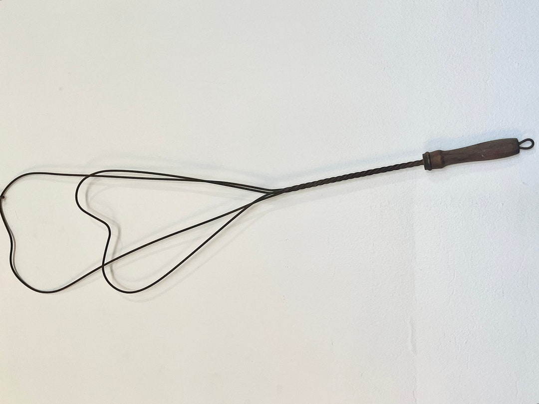 Early 20th C. Heart-shaped Wire Rug Beater - Rustic Primitive Antique ...