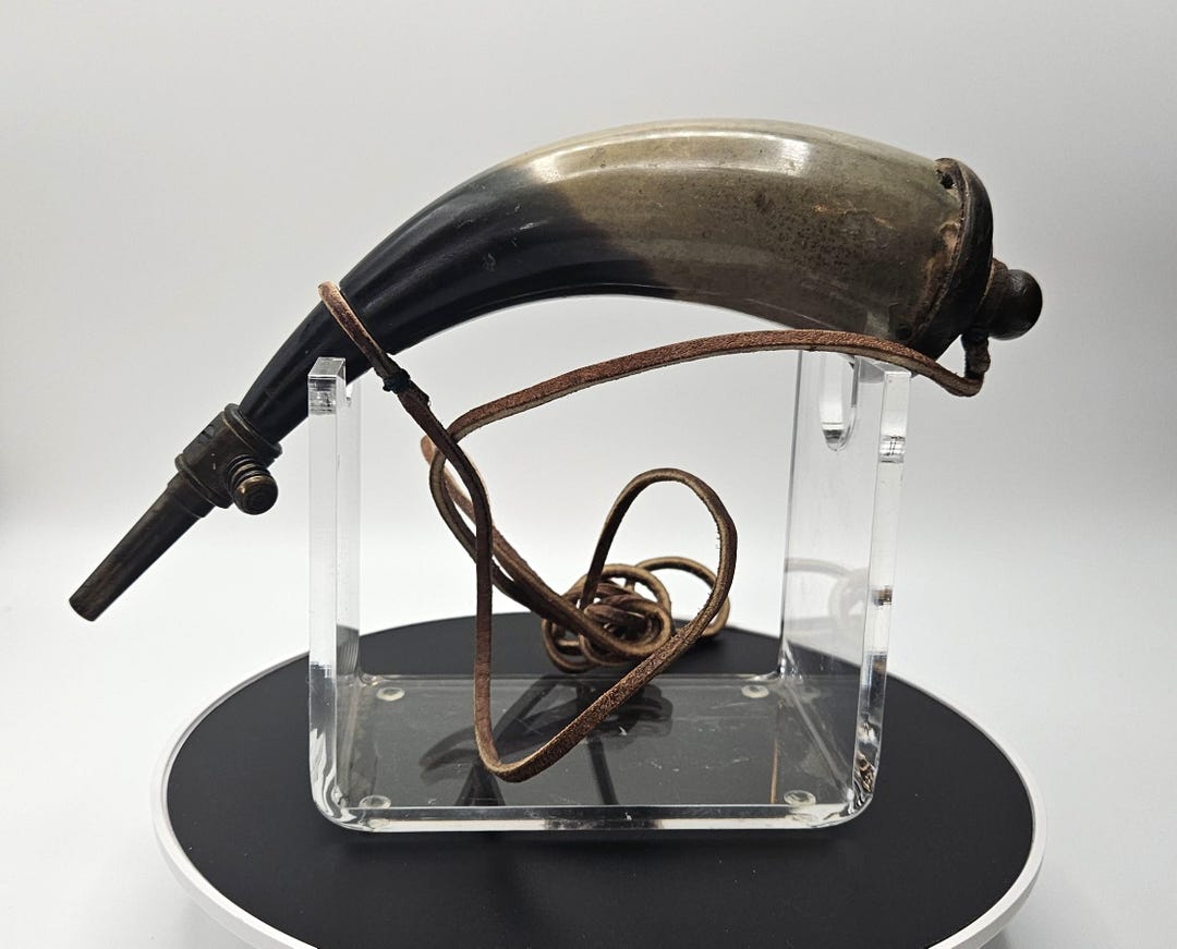 Circa Mid 1800's Black Powder Horn, Brass Spring-operated Spout - Etsy