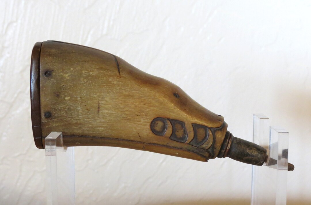 Unique Early Hand Carved Black Powder Horn Motif Bear or - Etsy