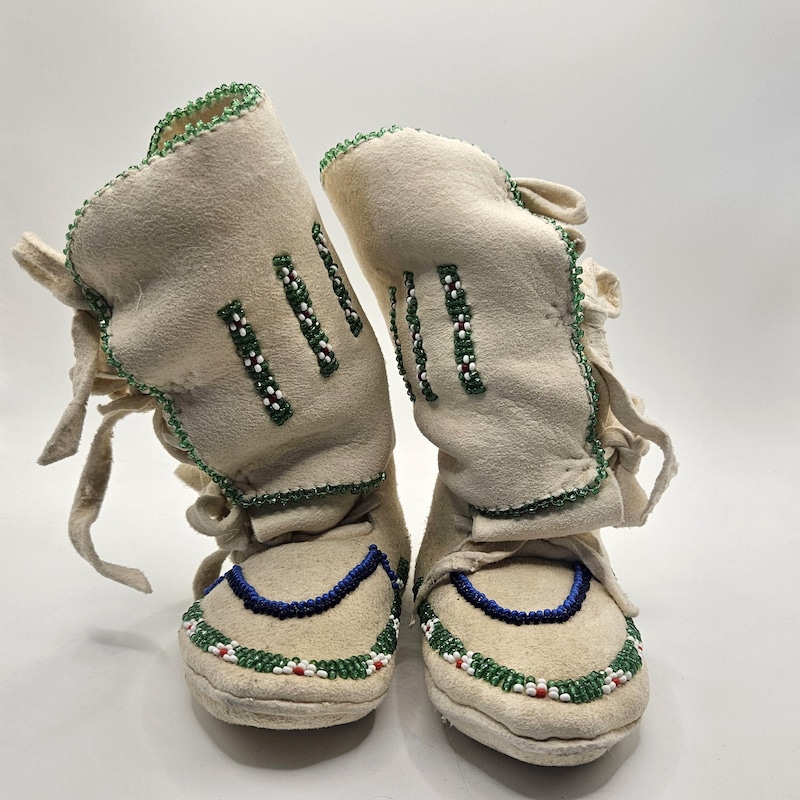 Shoshone Beadwork - Etsy