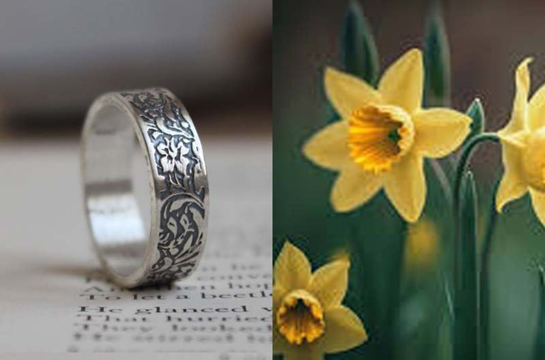 Daffodil Silver Ring - DAFFODIL- March Flower Birth- Mother Ring ...